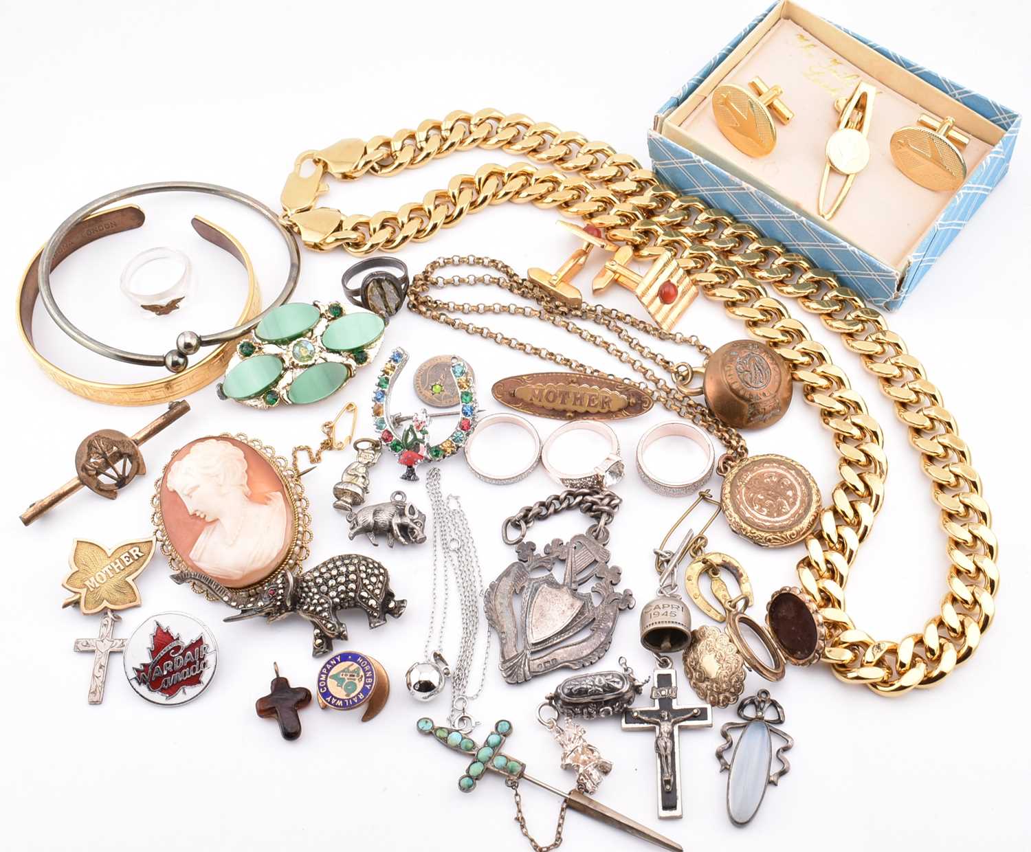 Lot 109 - COLLECTION OF SILVER & COSTUME JEWELLERY