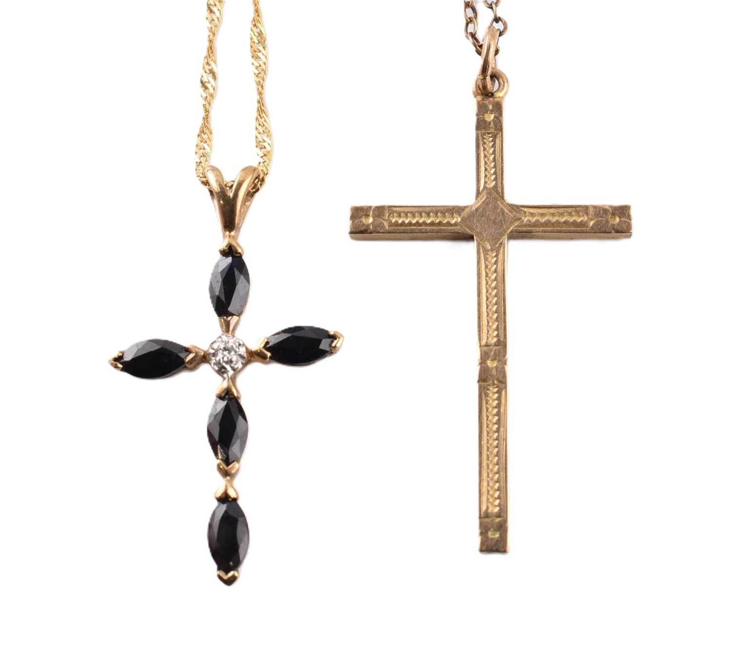 Lot 333 - 9CT GOLD CROSS PENDANT & 9CT GOLD SAPPHIRE