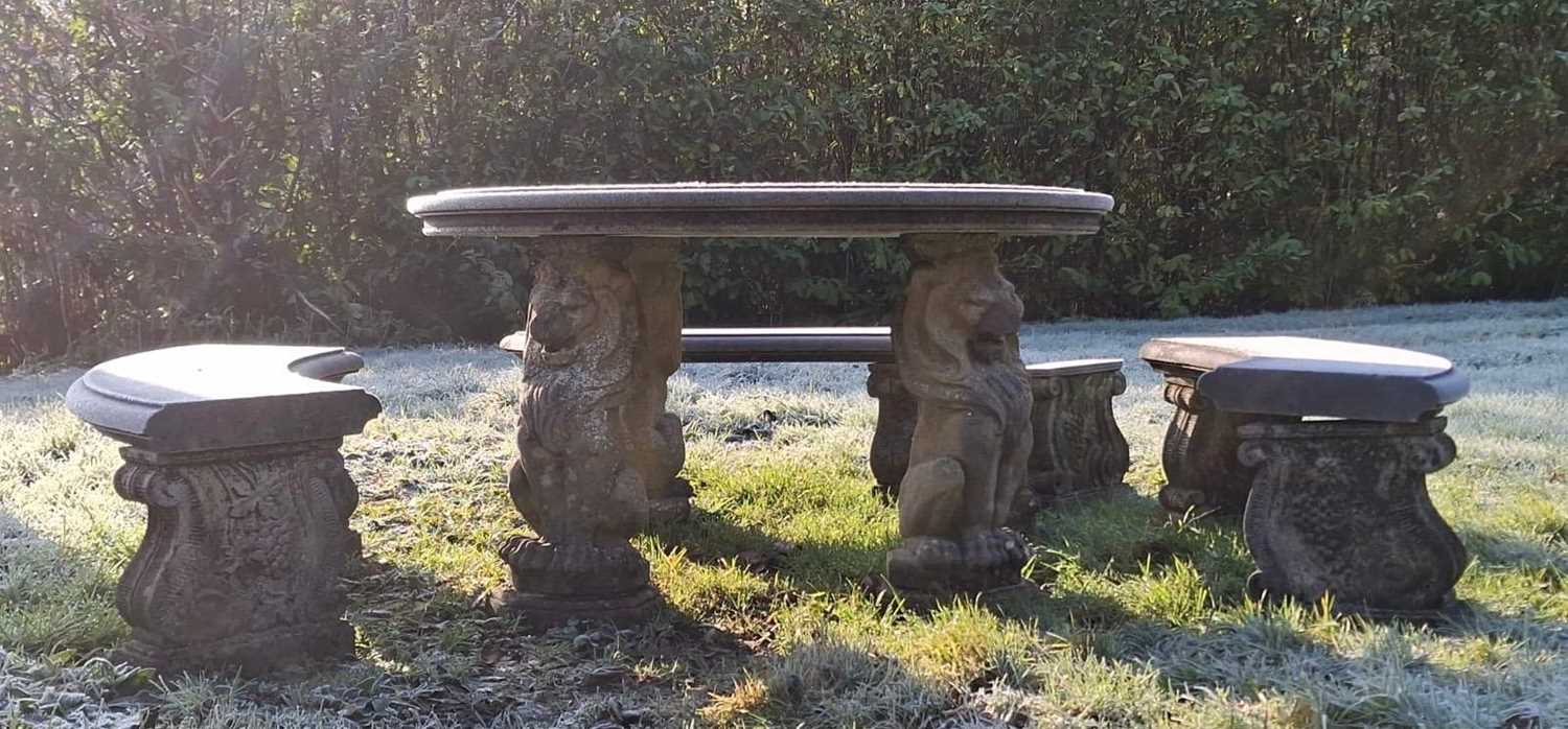 Lot 234 - LARGE COMPOSITE STONE GARDEN OUTDOOR ROUND