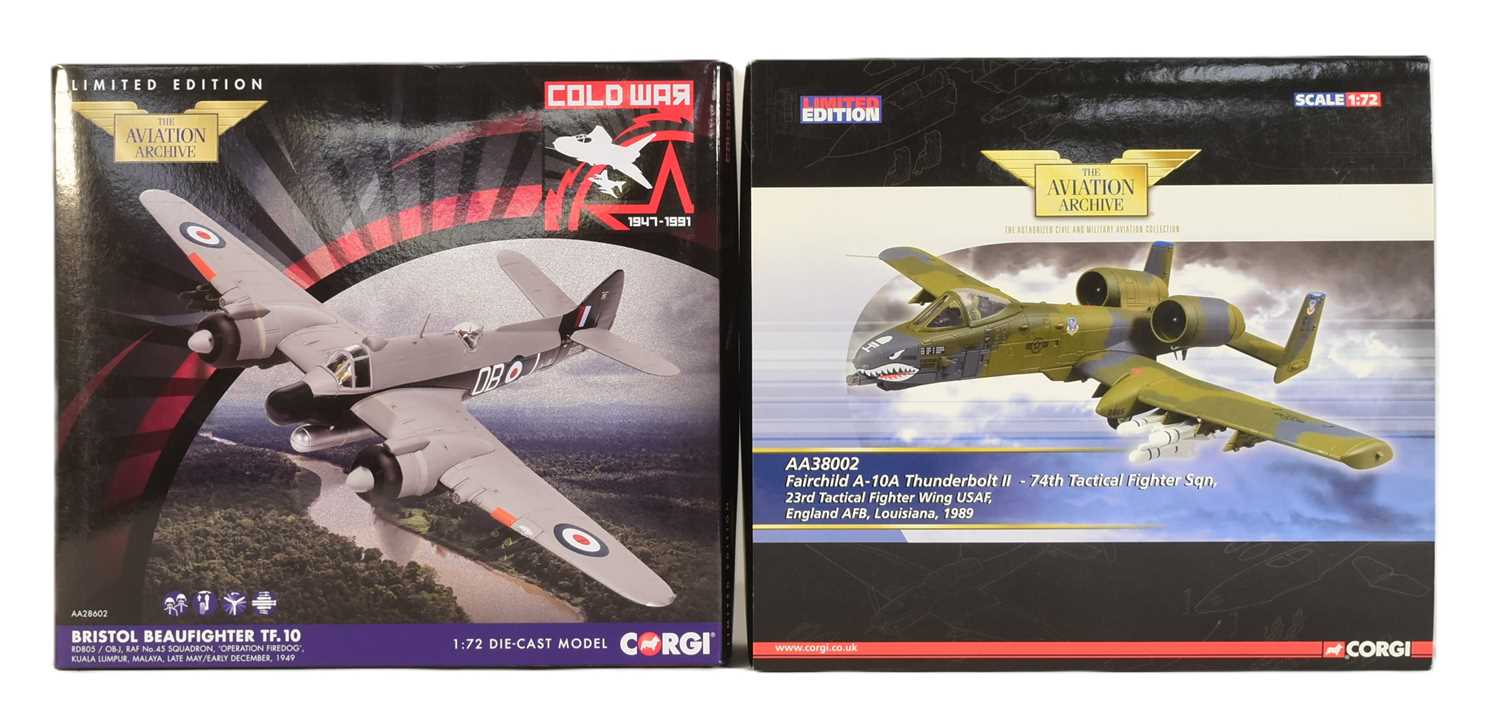 Lot 44 - DIECAST - CORGI AVIATION ARCHIVE DIECAST
