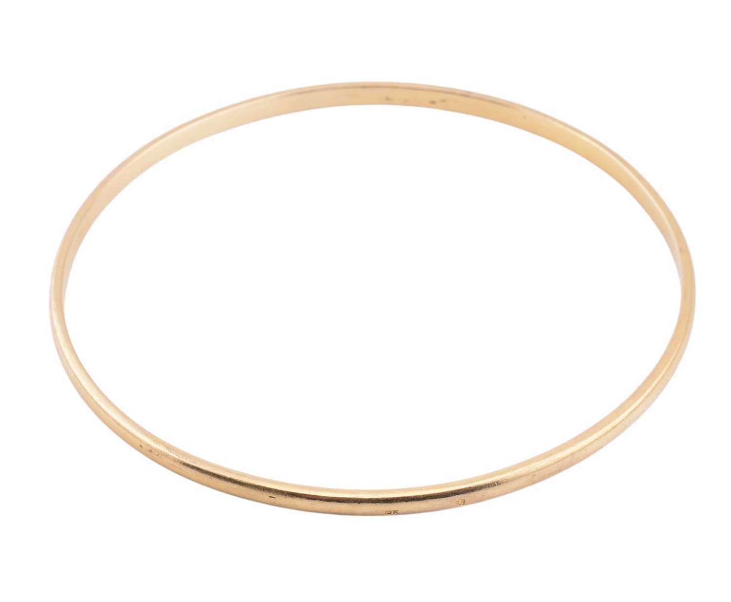 Lot 47 - 18CT GOLD BANGLE